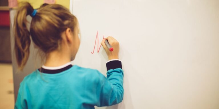 Why Teaching with Chalk and Blackboard Is More Effective - Compass Publishing Indonesia